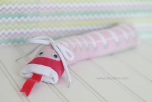 kid craft sock snakes