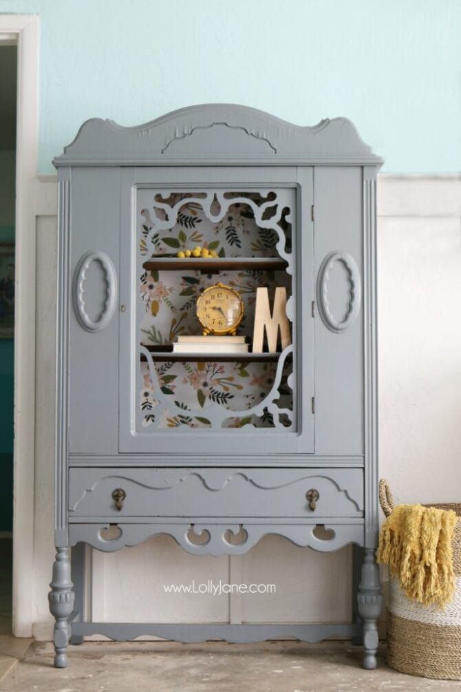 DIY Painted Hutch Makeover - How To Paint A Hutch The Ridiculously Easy ...
