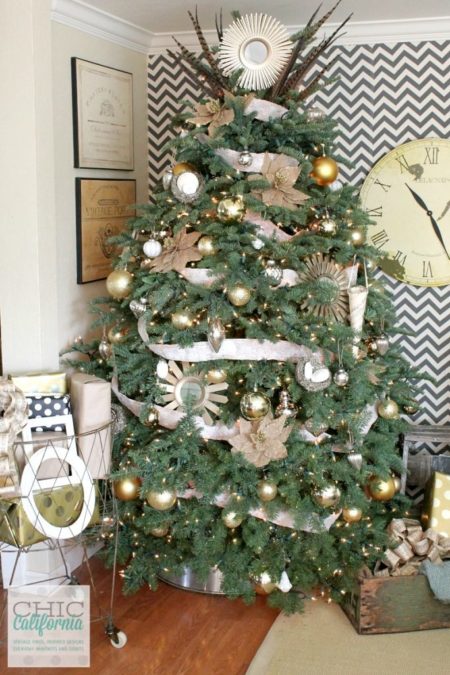 21 Christmas Tree Stand Ideas - Lolly Jane