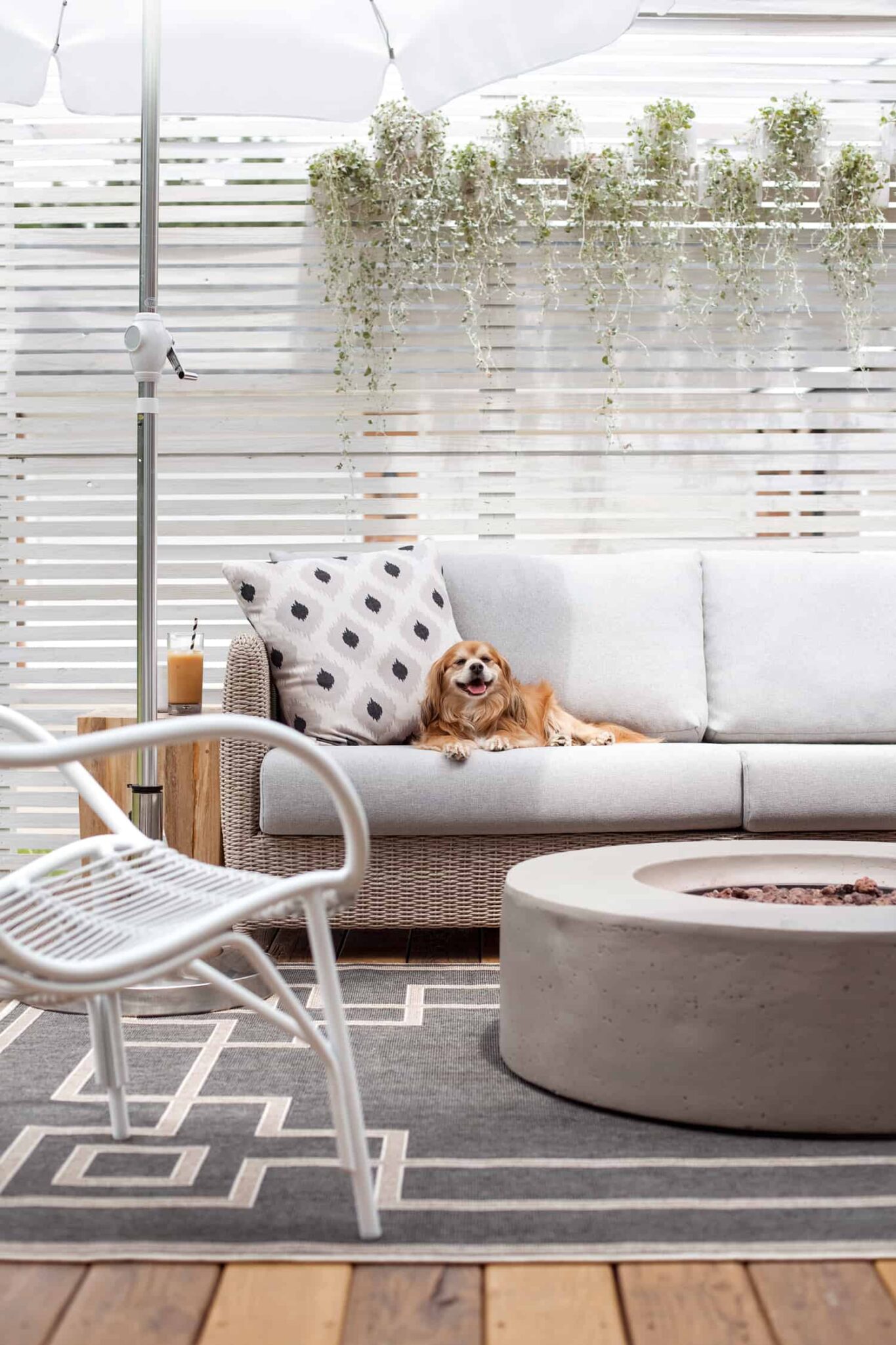 DIY Slat Walls Ideas to Make This Weekend! - Lolly Jane