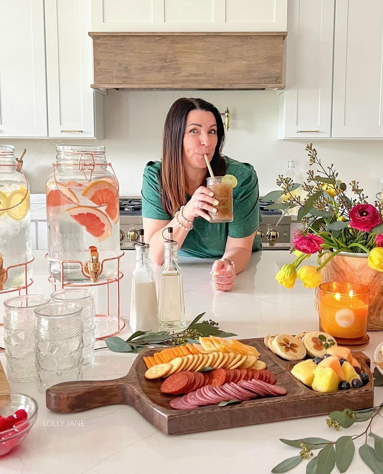 Summer Hosting Tips - Lolly Jane