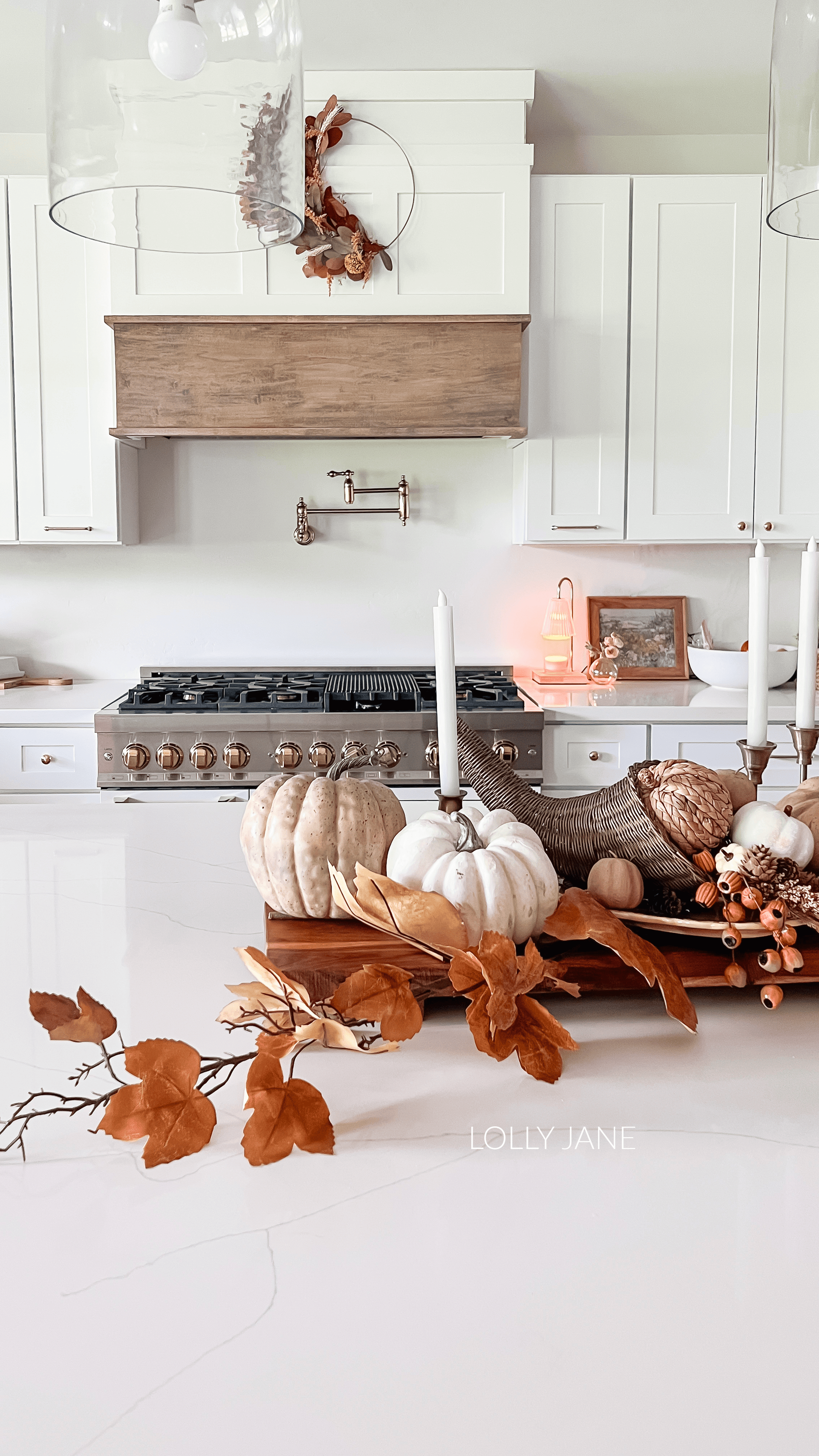 Thrifted Thanksgiving Centerpiece - Lolly Jane